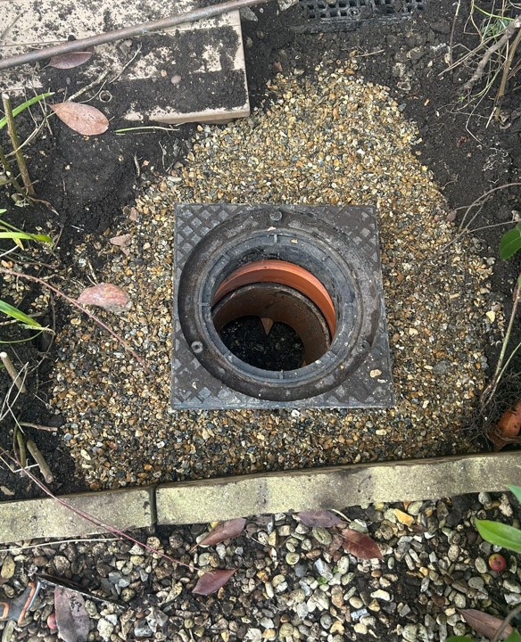 Case Study: Inspection chamber cover replacement in Tunbridge Wells